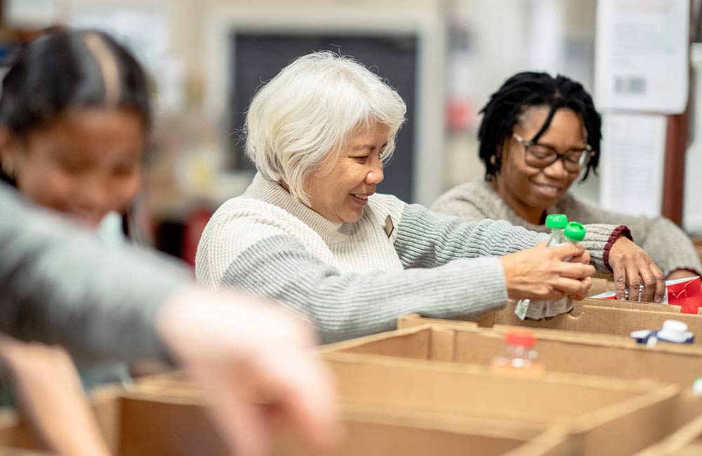 Volunteer – SVdP Indy